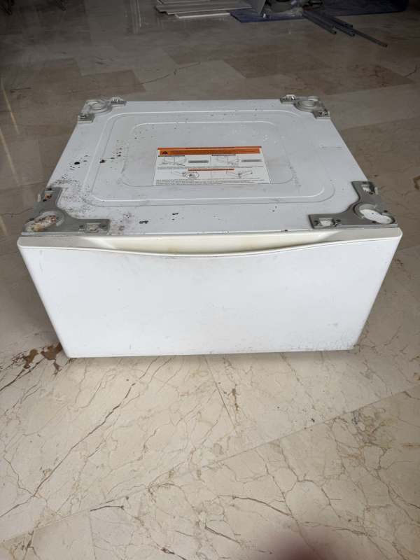 General | Pedestal base Lavadora LG carga frontal - Panama