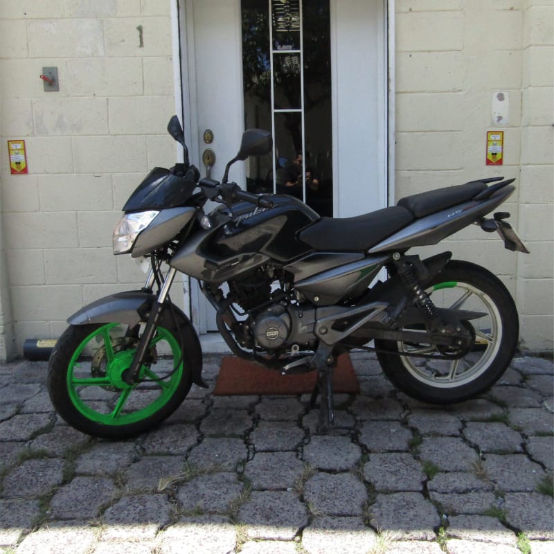 Motorcycles | Bajaj PULSAR NS 125 El Salvador 2023 | MOTO UMA PULSAR NS 125