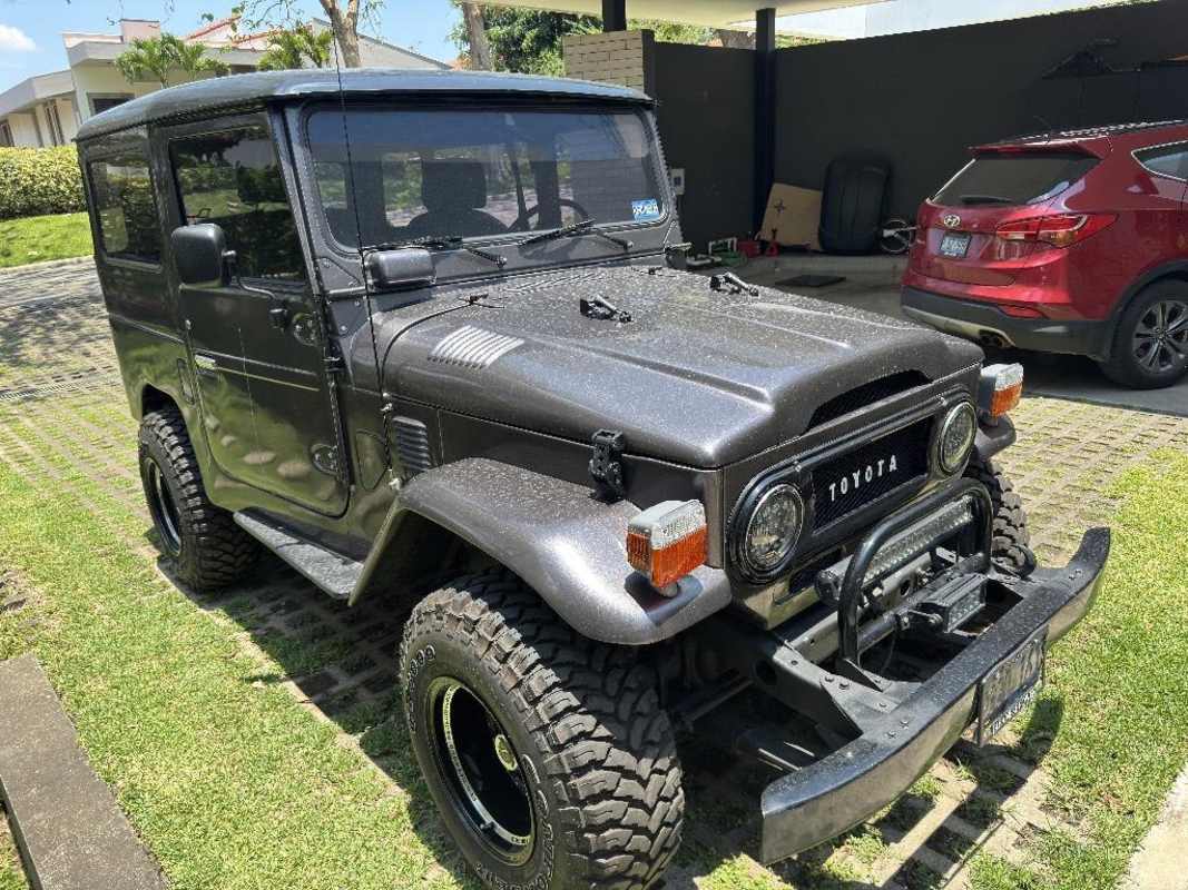 Toyota Fj40 1976 200000 km Gas Manual en Santa Tecla | SE VENDE TOYOTA ...