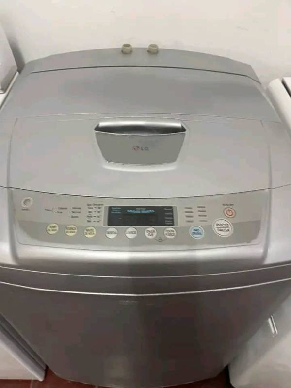 Lavadora digital LG turbo drum 35lbras | San Salvador