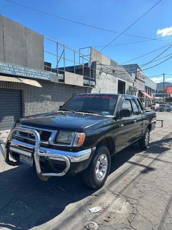 Nissan Frontier 2000 214 km Gasoline Manual in Delgado | Vendo Nissan ...